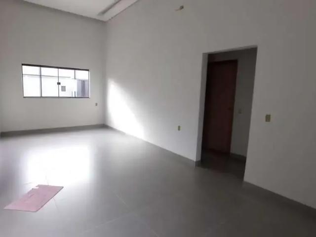 Casa / Sobrado para Venda em Uberlândia/MG Novo Mundo 3 Quartos