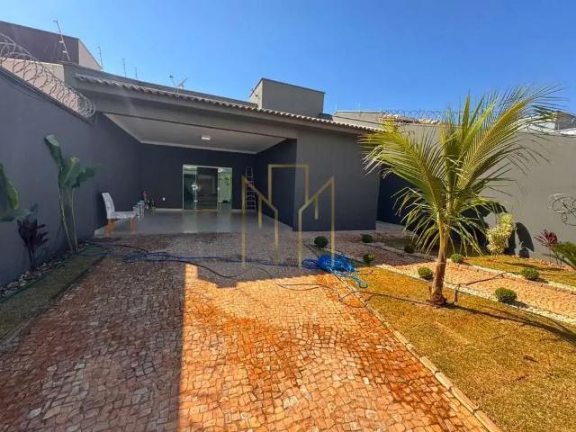 Casa / Sobrado para Venda em Uberlândia/MG Novo Mundo 3 Quartos