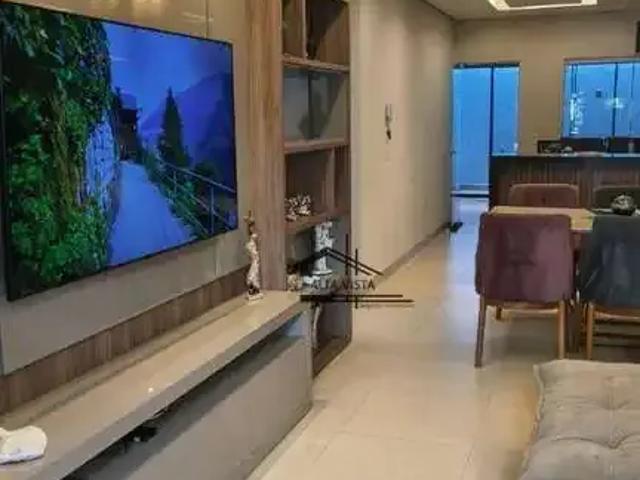 Casa / Sobrado para Venda em Uberlândia/MG Novo Mundo 3 Quartos