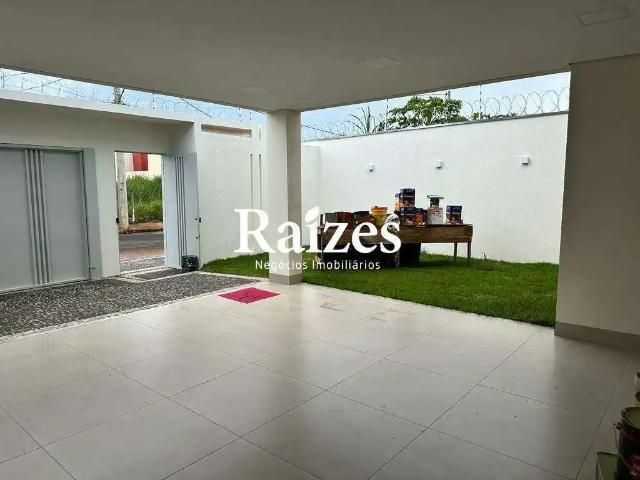 Casa / Sobrado para Venda em Uberlândia/MG Novo Mundo 3 Quartos