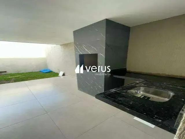 Casa / Sobrado para Venda em Uberlândia/MG Novo Mundo 3 Quartos