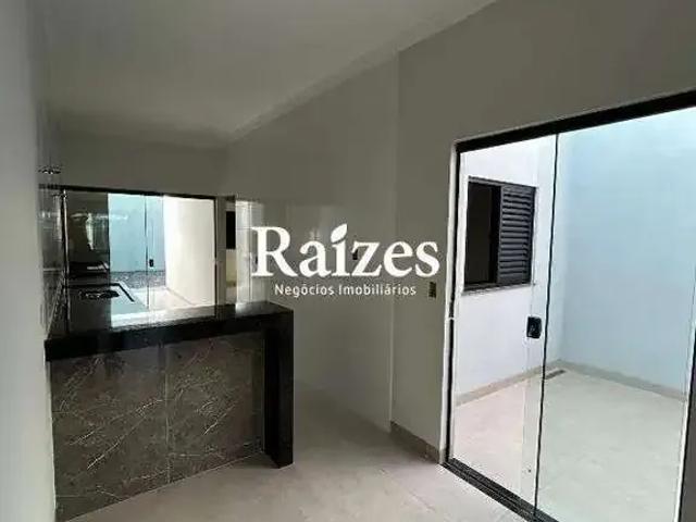 Casa / Sobrado para Venda em Uberlândia/MG Novo Mundo 3 Quartos