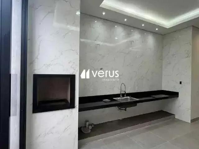 Casa / Sobrado para Venda em Uberlândia/MG Novo Mundo 3 Quartos