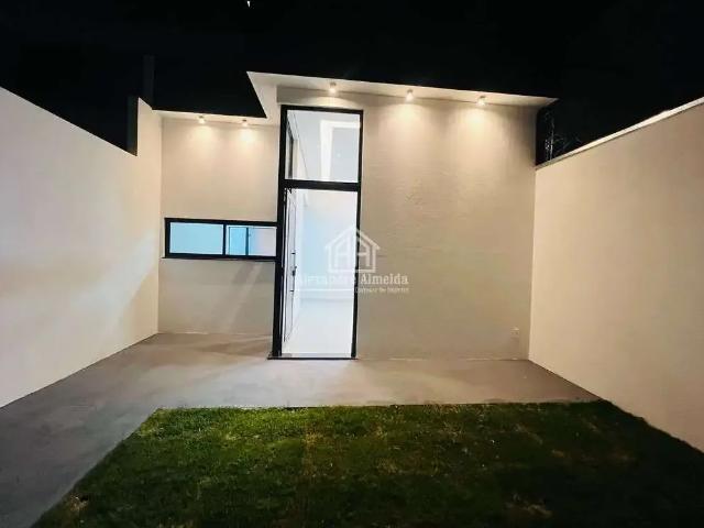 Casa / Sobrado para Venda em Uberlândia/MG Novo Mundo 3 Quartos