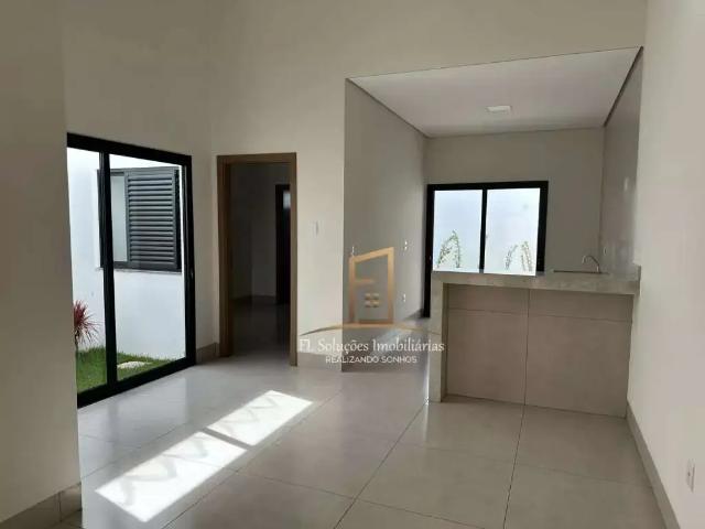 Casa / Sobrado para Venda em Uberlândia/MG Novo Mundo 3 Quartos