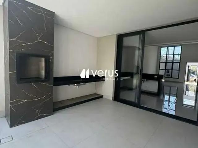 Casa / Sobrado para Venda em Uberlândia/MG Novo Mundo 3 Quartos