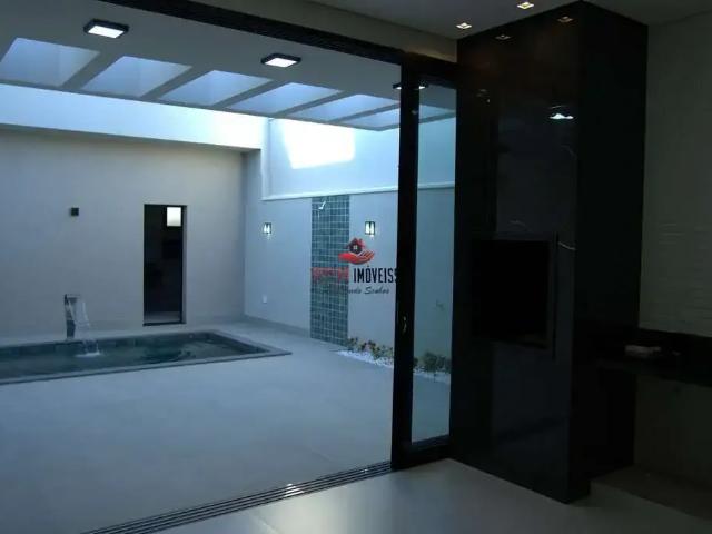 Casa / Sobrado para Venda em Uberlândia/MG Novo Mundo 3 Quartos
