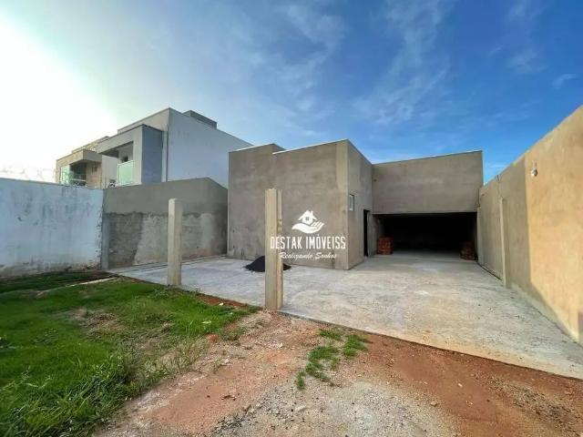 Casa / Sobrado para Venda em Uberlândia/MG Novo Mundo 3 Quartos