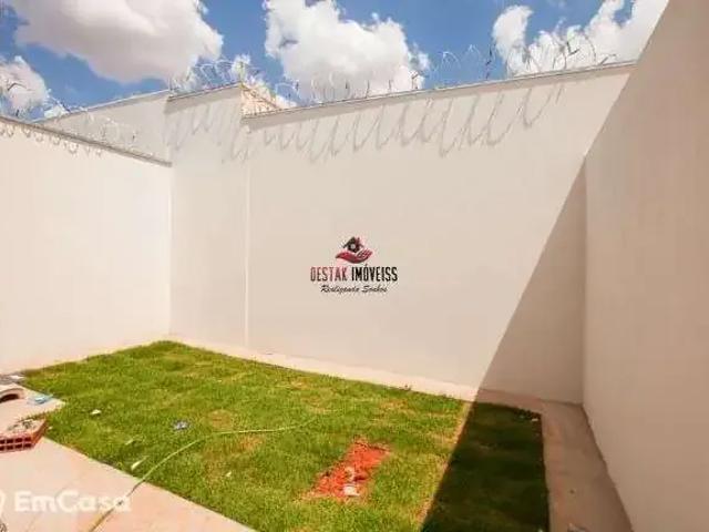 Casa / Sobrado para Venda em Uberlândia/MG Novo Mundo 3 Quartos