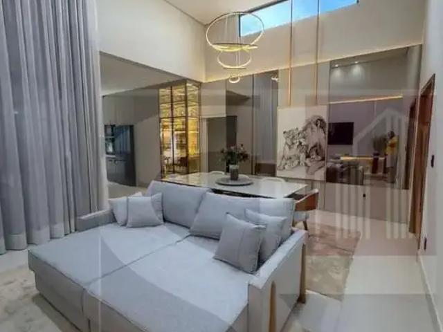Casa / Sobrado para Venda em Uberlândia/MG Novo Mundo 3 Quartos