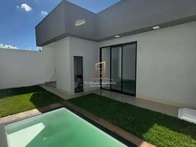 Casa / Sobrado para Venda em Uberlândia/MG Novo Mundo 3 Quartos