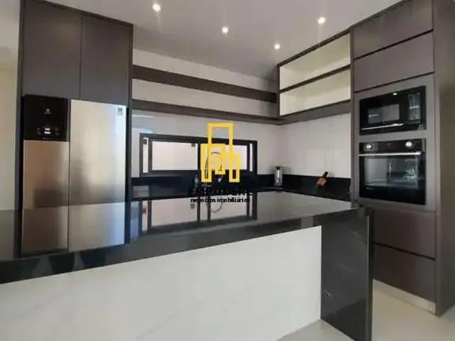 Casa / Sobrado para Venda em Uberlândia/MG Novo Mundo 3 Quartos