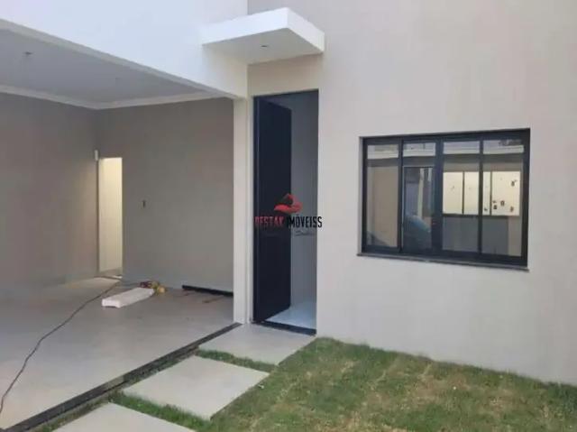 Casa / Sobrado para Venda em Uberlândia/MG Novo Mundo 3 Quartos