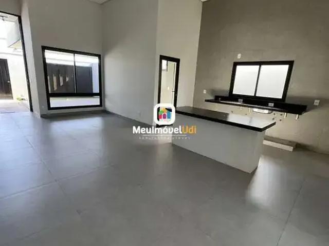 Casa / Sobrado para Venda em Uberlândia/MG Novo Mundo 3 Quartos