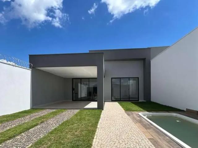 Casa / Sobrado para Venda em Uberlândia/MG Novo Mundo 3 Quartos