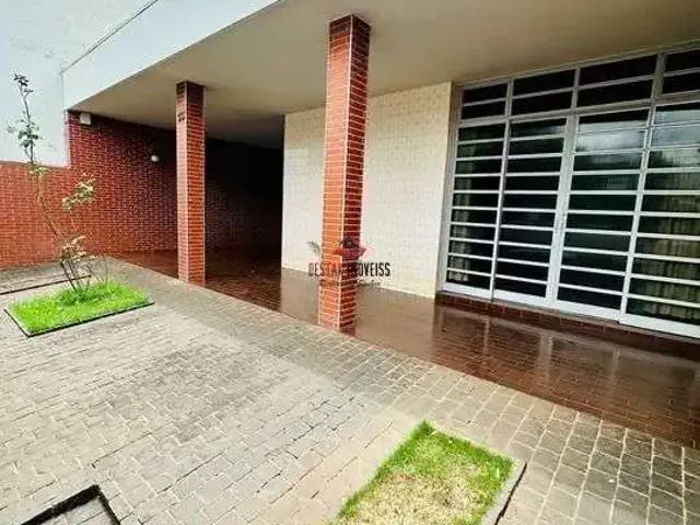 Casa / Sobrado para Venda em Uberlândia/MG Nossa Senhora Aparecida 4 Quartos