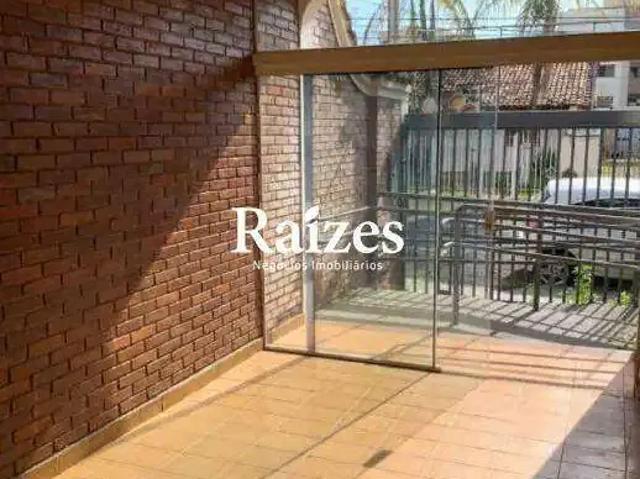 Casa / Sobrado para Venda em Uberlândia/MG Nossa Senhora Aparecida 5 Quartos
