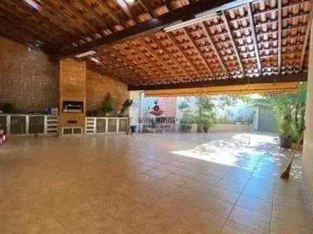 Casa / Sobrado para Venda em Uberlândia/MG Nossa Senhora Aparecida 5 Quartos