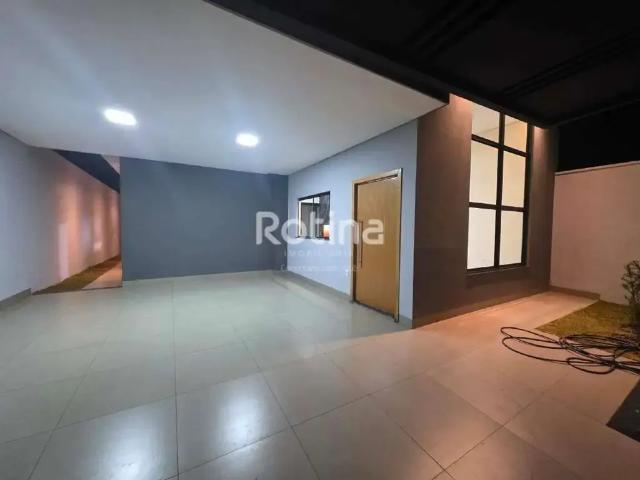 Casa / Sobrado para Venda em Uberlândia/MG New Golden Ville 2 Quartos