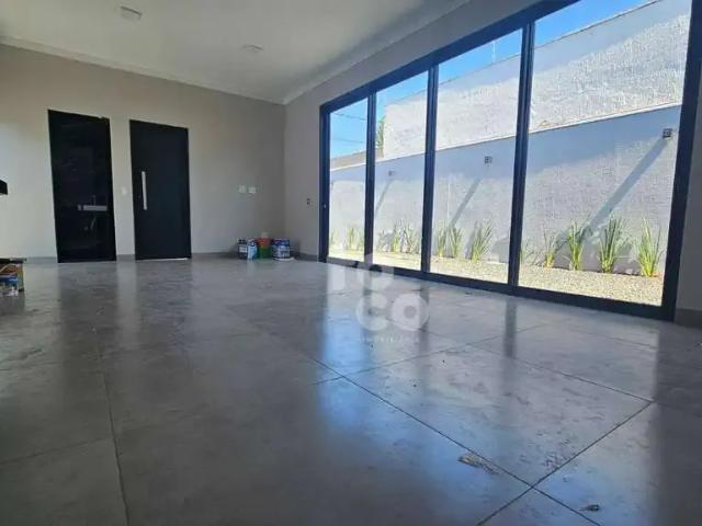 Casa / Sobrado para Venda em Uberlândia/MG New Golden Ville 2 Quartos