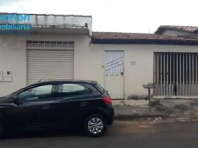 Casa / Sobrado para Venda em Uberlândia/MG São Jorge 2 Quartos