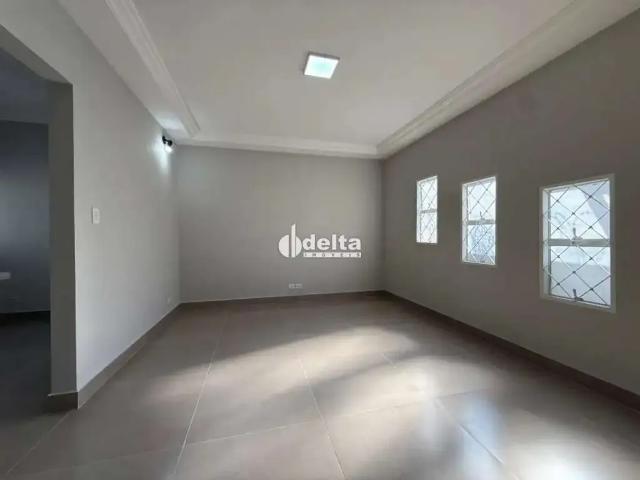 Casa / Sobrado para Venda em Uberlândia/MG São Jorge 3 Quartos