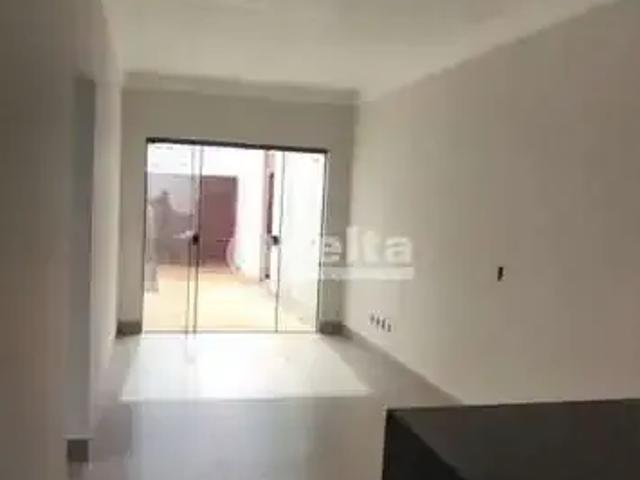 Casa / Sobrado para Venda em Uberlândia/MG São Jorge 3 Quartos