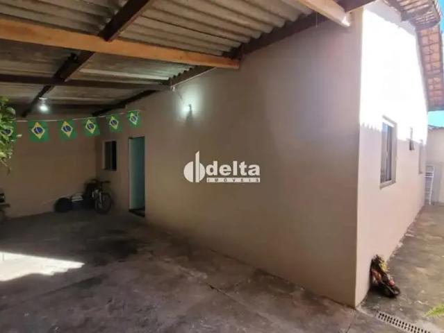 Casa / Sobrado para Venda em Uberlândia/MG São Jorge 3 Quartos
