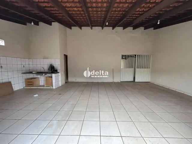 Casa / Sobrado para Venda em Uberlândia/MG São Jorge 5 Quartos