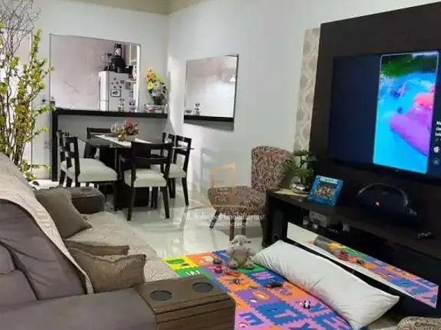 Casa / Sobrado para Venda em Uberlândia/MG Santo Inácio 2 Quartos