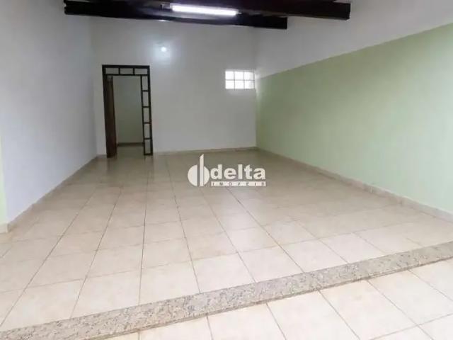 Casa / Sobrado para Venda em Uberlândia/MG Santo Inácio 3 Quartos