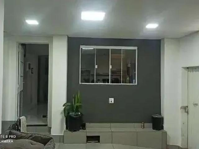 Casa / Sobrado para Venda em Uberlândia/MG Santa Luzia 3 Quartos