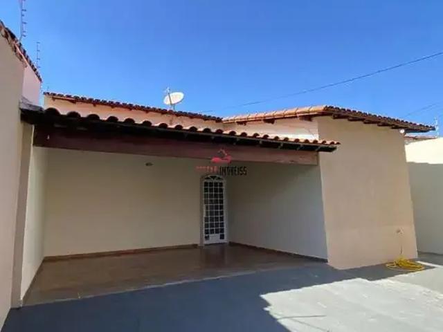 Casa / Sobrado para Venda em Uberlândia/MG Santa Mônica 3 Quartos