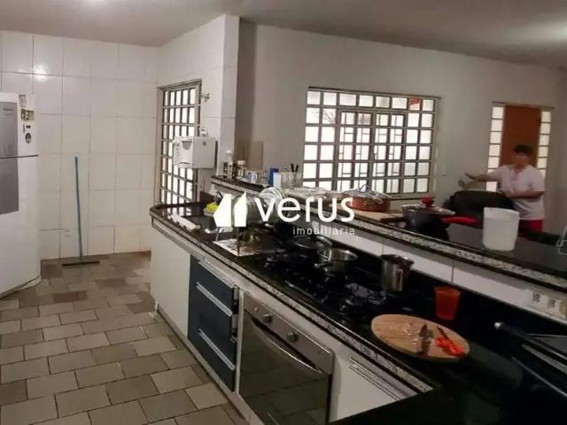 Casa / Sobrado para Venda em Uberlândia/MG Santa Mônica 3 Quartos