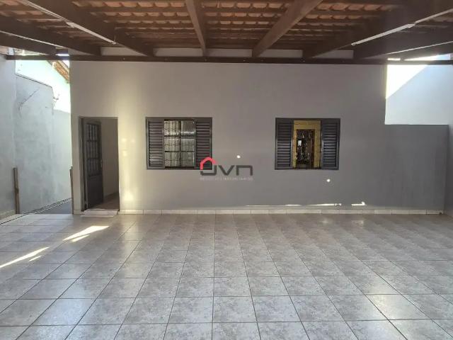 Casa / Sobrado para Venda em Uberlândia/MG Santa Mônica 3 Quartos
