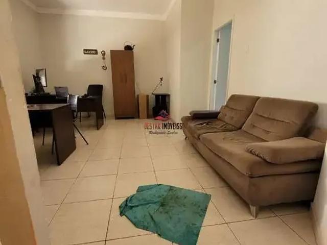 Casa / Sobrado para Venda em Uberlândia/MG Santa Mônica 3 Quartos