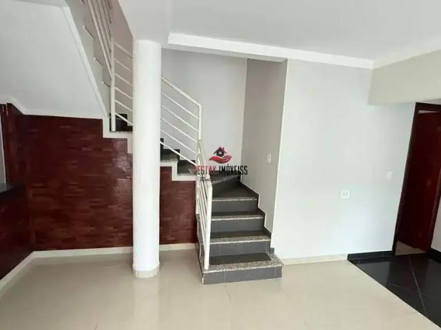Casa / Sobrado para Venda em Uberlândia/MG Santa Mônica 3 Quartos