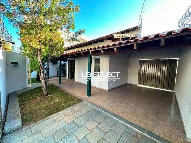 Casa / Sobrado para Venda em Uberlândia/MG Santa Mônica 3 Quartos
