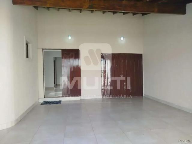 Casa / Sobrado para Venda em Uberlândia/MG Santa Mônica 3 Quartos