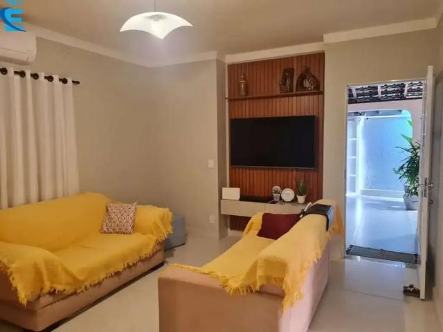 Casa / Sobrado para Venda em Uberlândia/MG Santa Mônica 4 Quartos