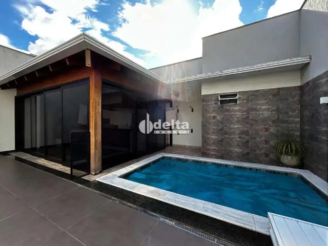 Casa / Sobrado para Venda em Uberlândia/MG Santa Mônica 4 Quartos