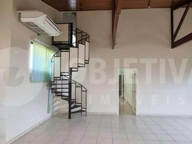 Casa / Sobrado para Venda em Uberlândia/MG Santa Mônica 7 Quartos