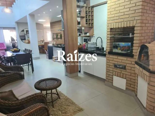 Casa / Sobrado para Venda em Uberlândia/MG Santa Rosa 4 Quartos