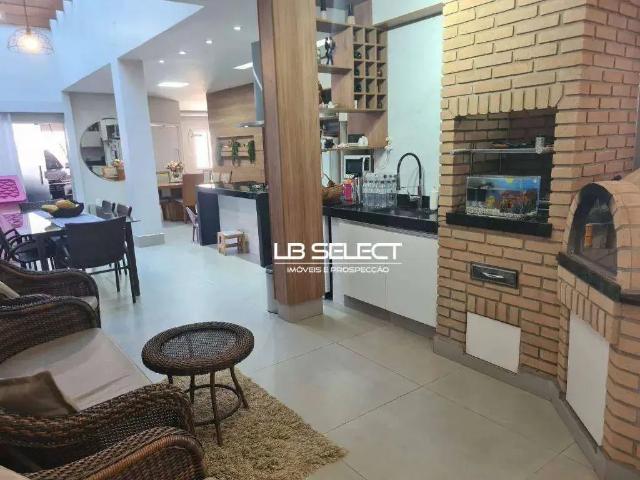 Casa / Sobrado para Venda em Uberlândia/MG Santa Rosa 4 Quartos