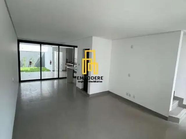 Casa / Sobrado para Venda em Uberlândia/MG Santa Rosa 3 Quartos