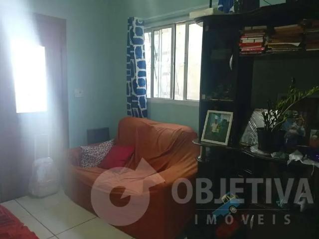 Casa / Sobrado para Venda em Uberlândia/MG Santa Rosa 3 Quartos