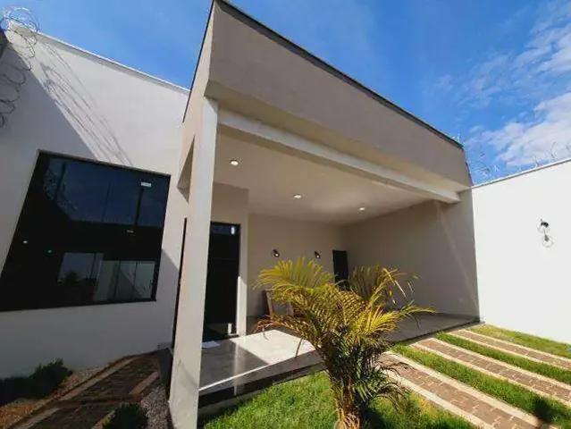 Casa / Sobrado para Venda em Uberlândia/MG Santa Rosa 3 Quartos