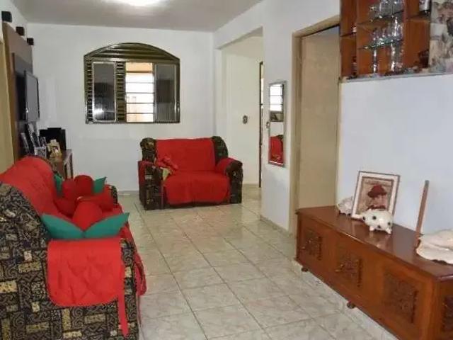 Casa / Sobrado para Venda em Uberlândia/MG Santa Rosa 3 Quartos