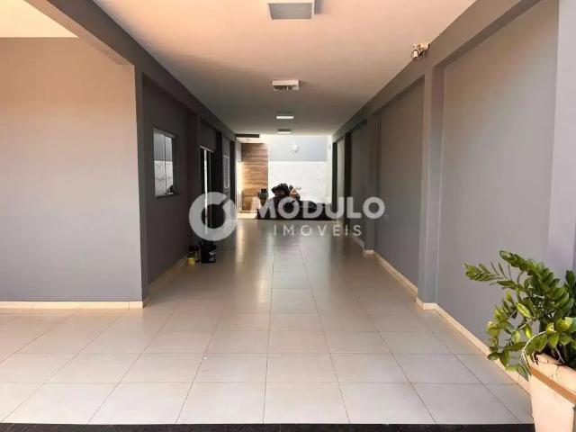 Casa / Sobrado para Venda em Uberlândia/MG Santa Rosa 3 Quartos