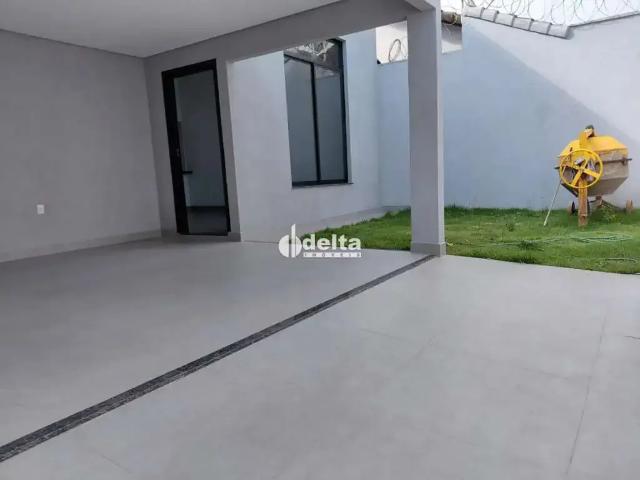 Casa / Sobrado para Venda em Uberlândia/MG Santa Rosa 3 Quartos